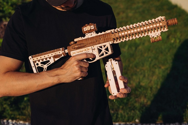Junbaby: Mô hình lắp ráp gỗ 3d súng gun ar-t
